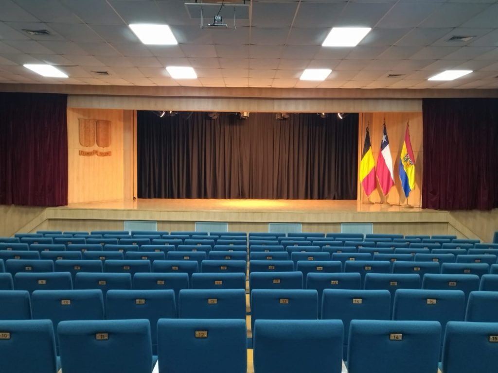 Aula Magna Concepción - Extensión y Producción de Eventos Institucionales